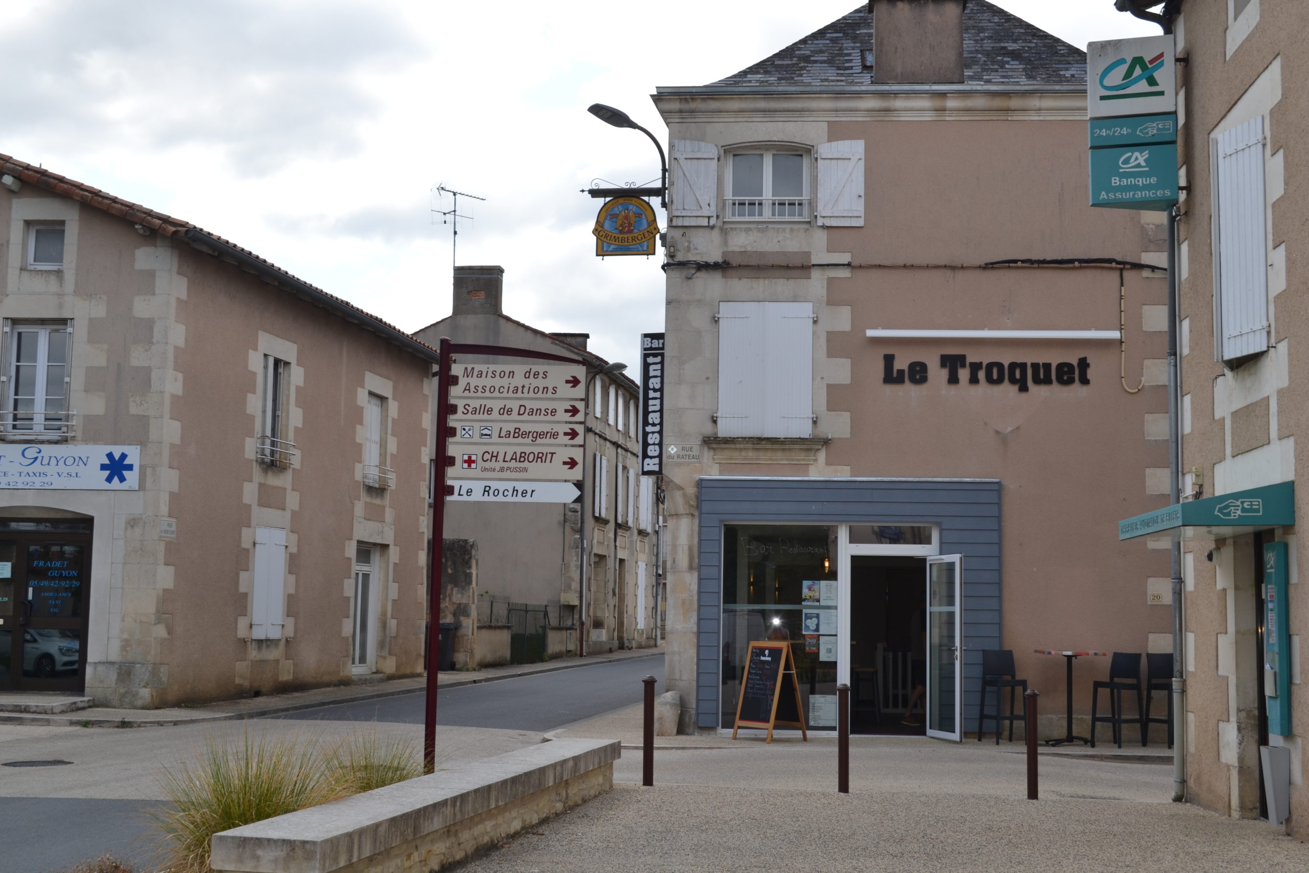 Le Troquet | Mairie de Nieuil l'Espoir